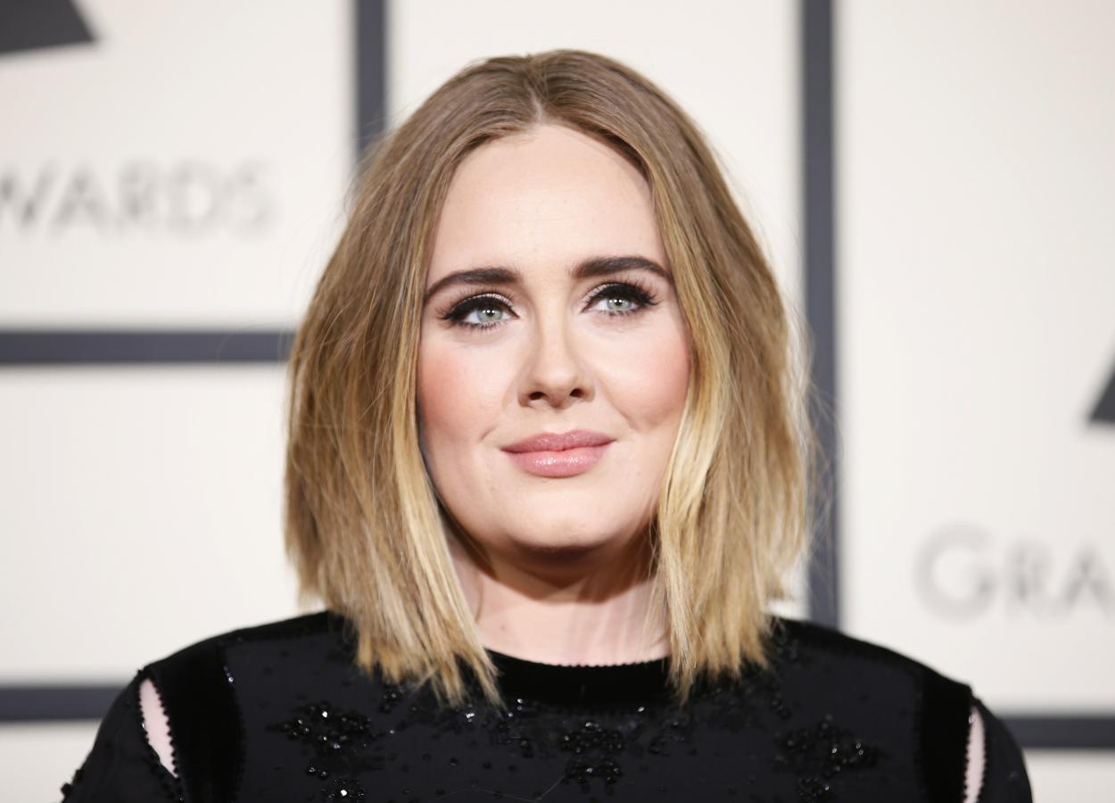 Es Adele la artista más rica menor de 30 años