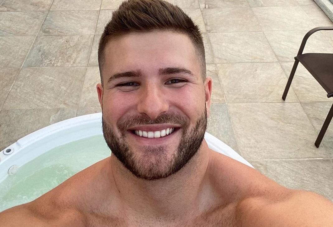 Él es el Dr. Tonni, el influencer que se ha hecho viral por sus ganas ...