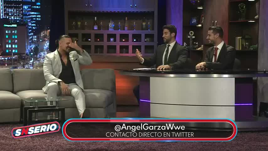 Se hizo del rogar Así fue la historia de amor de Ángel Garza