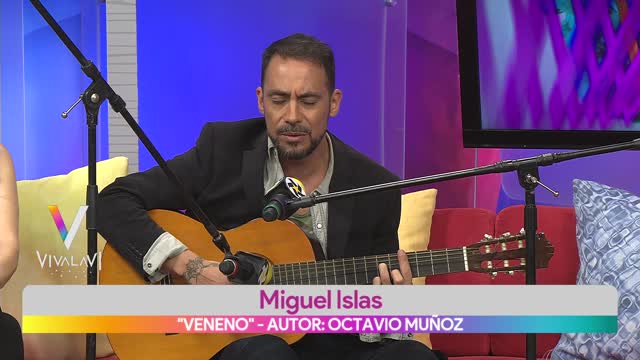 Miguel Islas interpreta ‘Veneno’