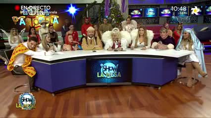 Cumple Gaby Ramírez su sueño de besar a Ramón Montoya