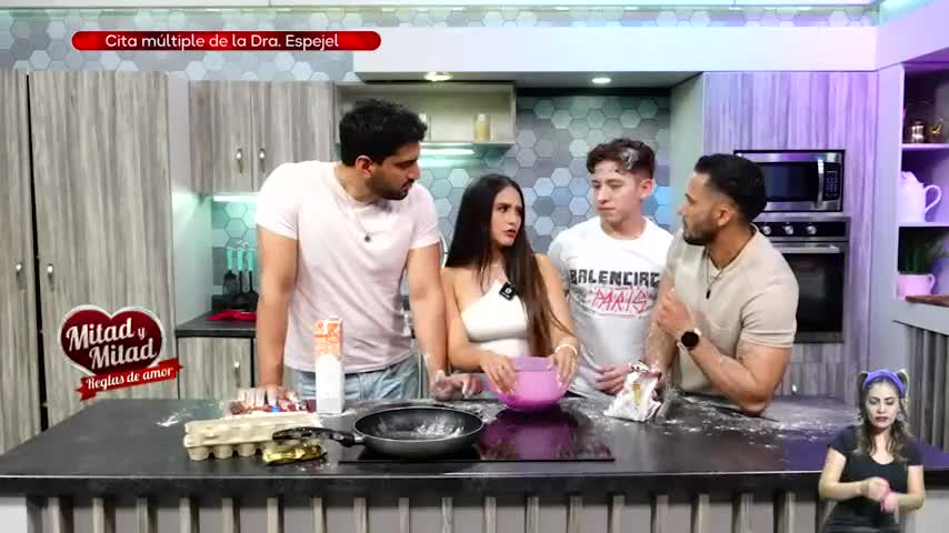 Datsy vive sensual momento en la regadera
