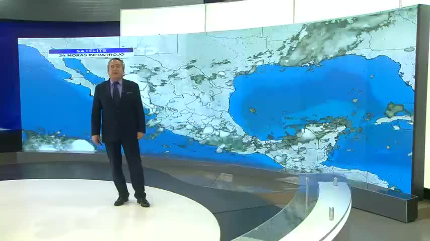 Anel Rodríguez la conductora de 'Cantadísimo 2025'